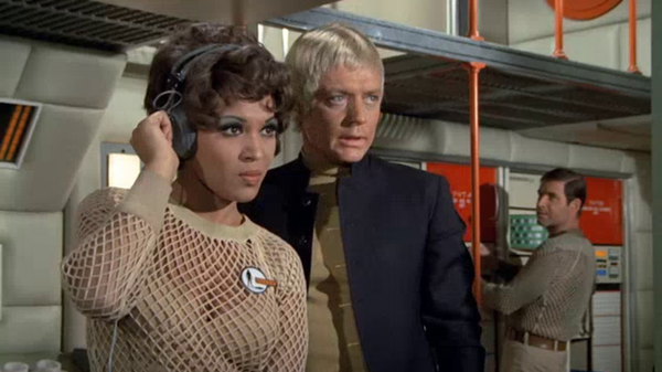 UFO Season 1 Episode 8