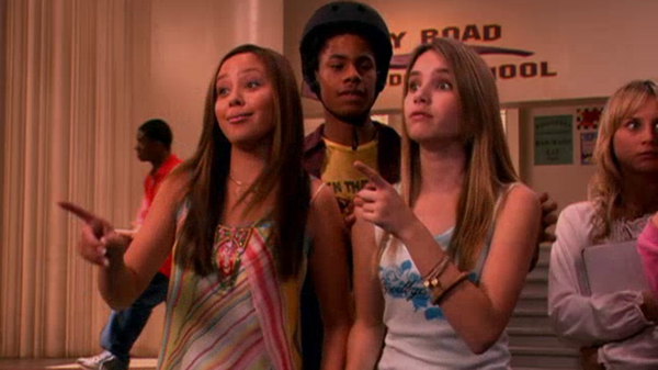 Watch Unfabulous Series 2 Episode 9 Online Free