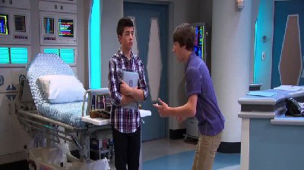 Mighty Med Season 2 Episode 8