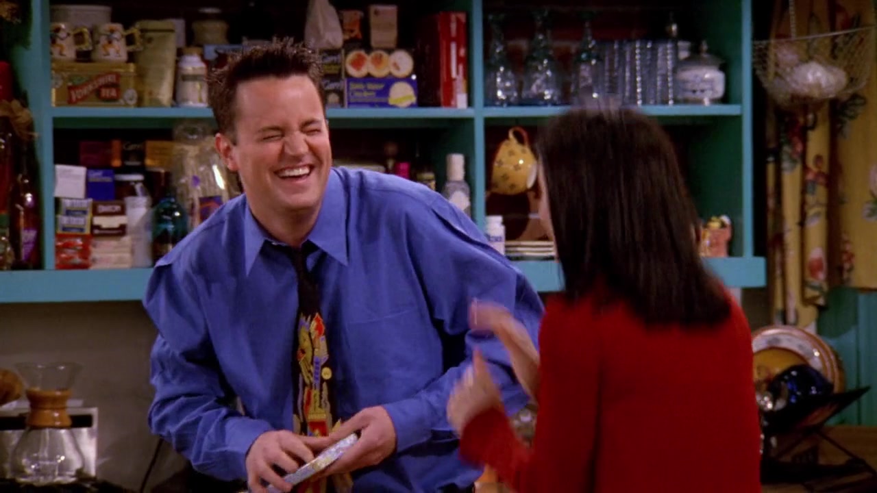 Screencaps of Friends Season 5 Episode 23