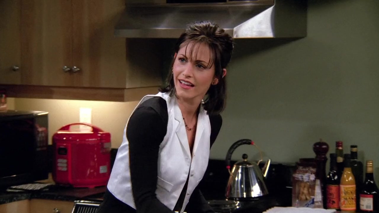 Screencaps of Friends Season 2 Episode 15