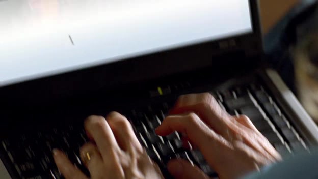 Screencaps of Breaking Bad Season 1 Episode 2