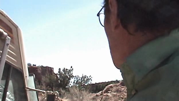 Screencaps of Breaking Bad Episode 1