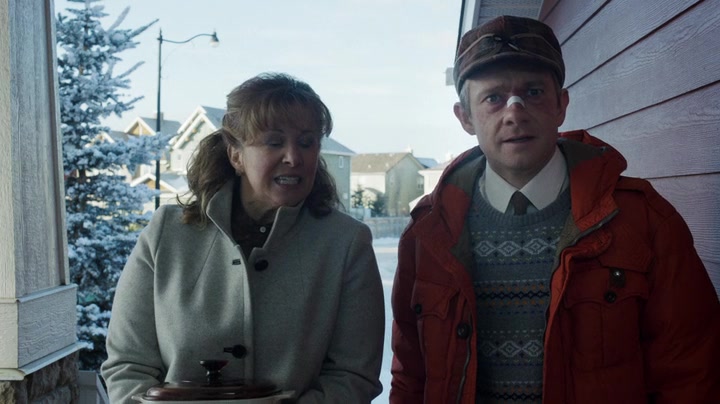 Screencaps of Fargo Episode 1