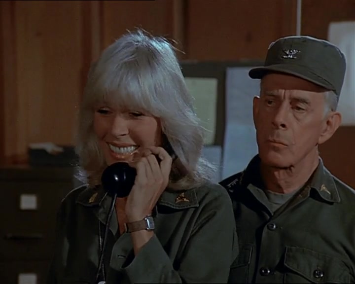 Screencaps of M*A*S*H Season 11 Episode 16