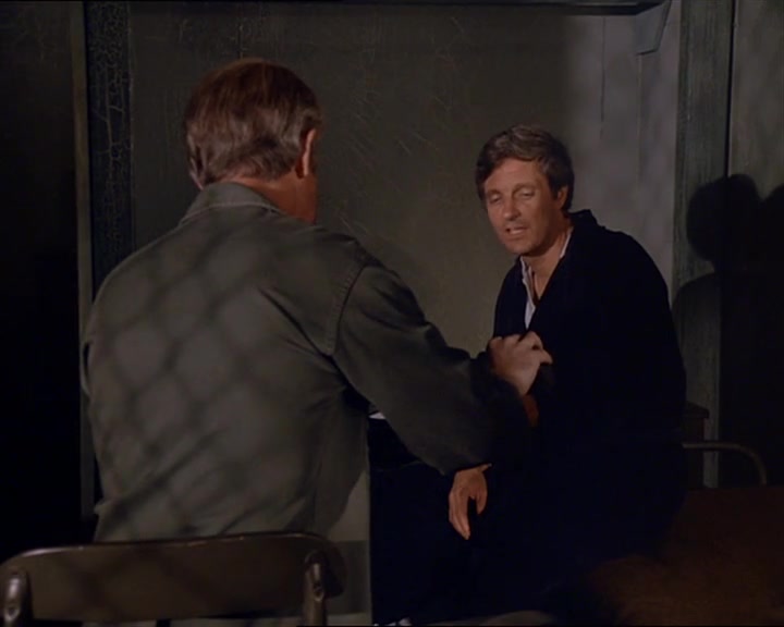 Screencaps of M*A*S*H Season 11 Episode 16