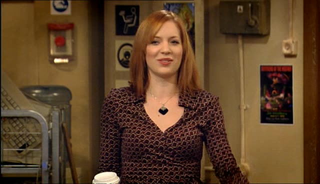 Screencaps of The IT Crowd Episode 4