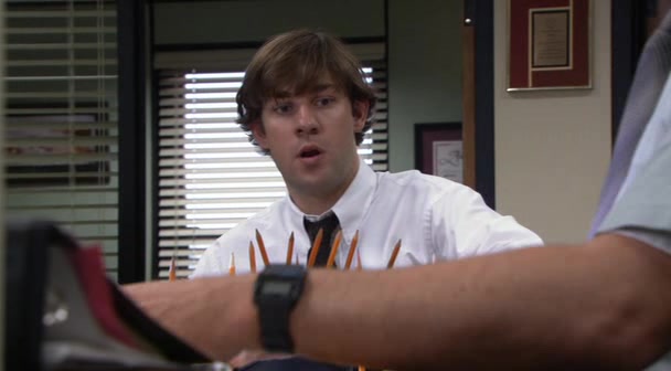 Screencaps of The Office (US) Season 1 Episode 1