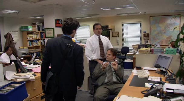 Screencaps of The Office (US) Season 1 Episode 1