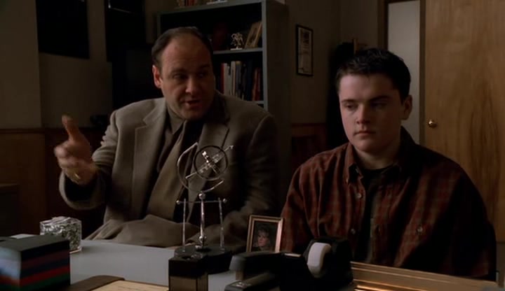 Screencaps of The Sopranos Season 3 Episode 9