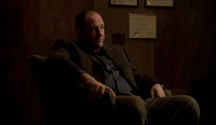 Screencaps of The Sopranos Season 3 Episode 8