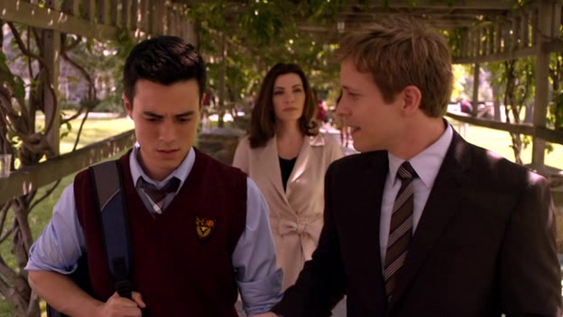 Screencaps of The Good Wife Season 1 Episode 3