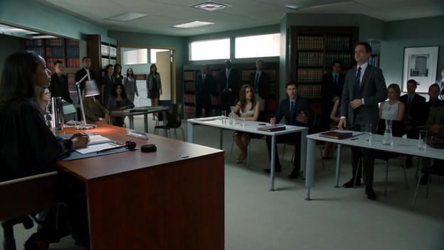 Screencaps of Suits Season 1 Episode 7