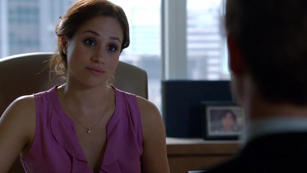 Screencaps of Suits Episode 6