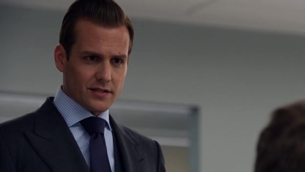 Screencaps of Suits Episode 3
