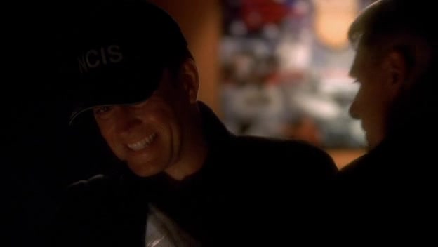Screencaps of NCIS Season 3 Episode 1