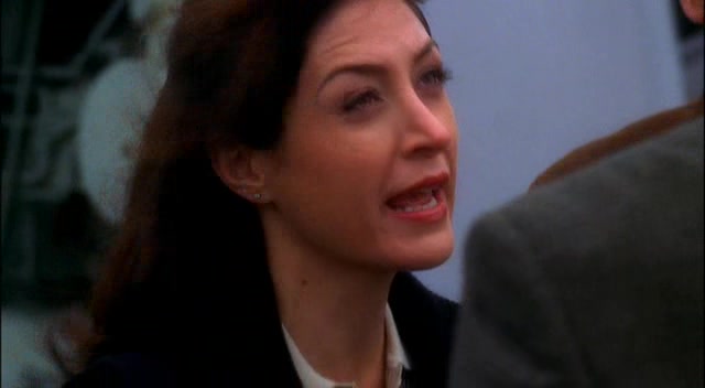 Screencaps of NCIS Season 1 Episode 4