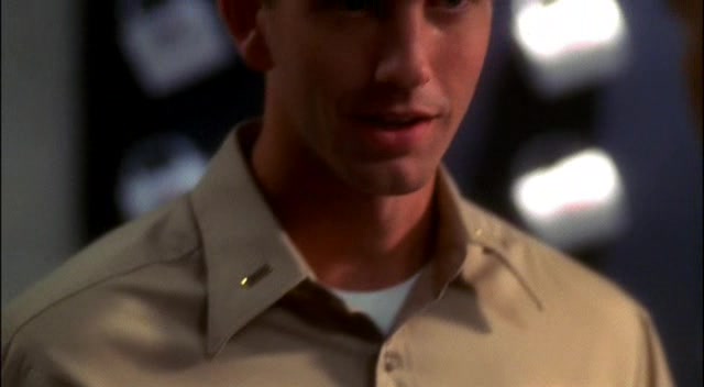 Screencaps of NCIS Season 1 Episode 4