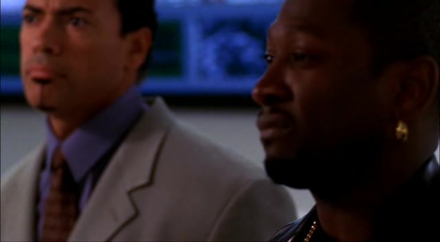 Screencaps of NCIS Season 1 Episode 3