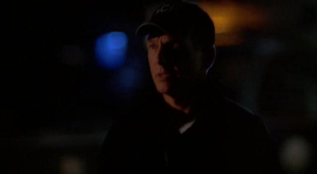 Screencaps of NCIS Season 1 Episode 2
