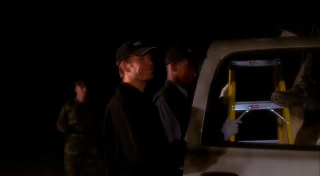 Screencaps of NCIS Season 1 Episode 2