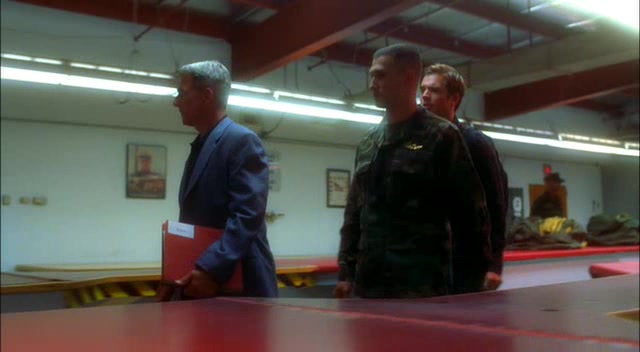 Screencaps of NCIS Season 1 Episode 2