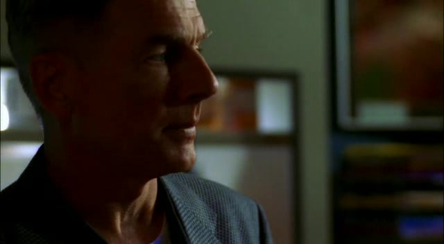 Screencaps of NCIS Season 1 Episode 2