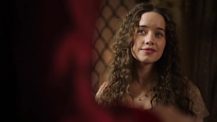 Screencaps of Reign Season 1 Episode 1