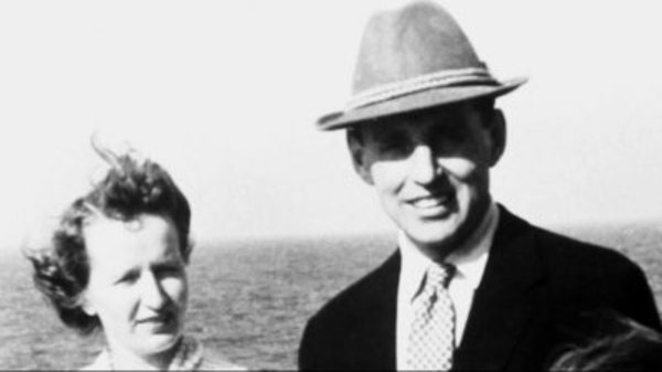 Travellers' Century Season 1 Episode 1