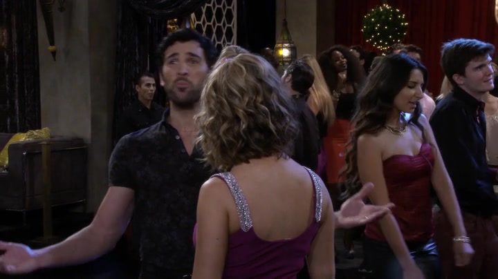 Screencaps of Fuller House Season 1 Episode 3