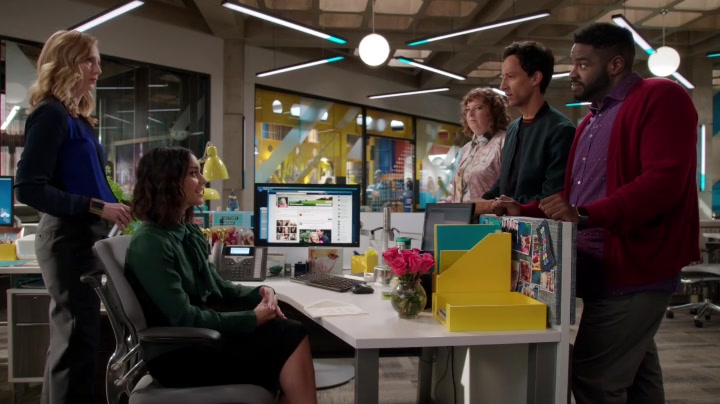 Screencaps of Powerless Season 1 Episode 4