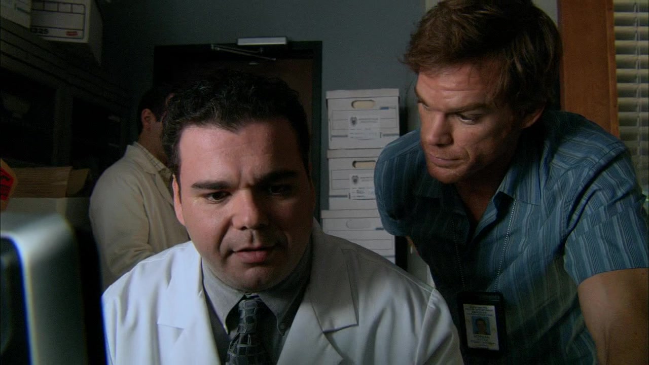 Screencaps of Dexter Season 2 Episode 9
