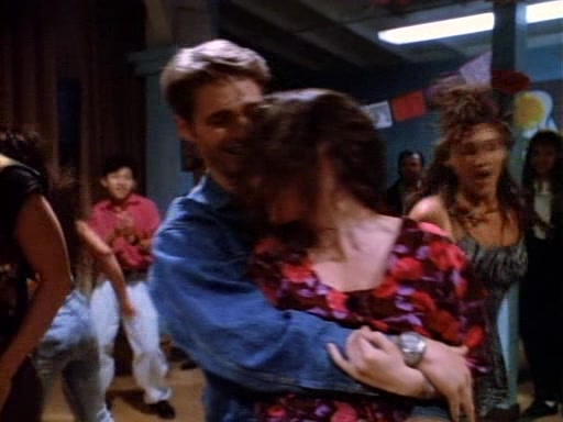 Screencaps of Beverly Hills, 90210 Episode 14