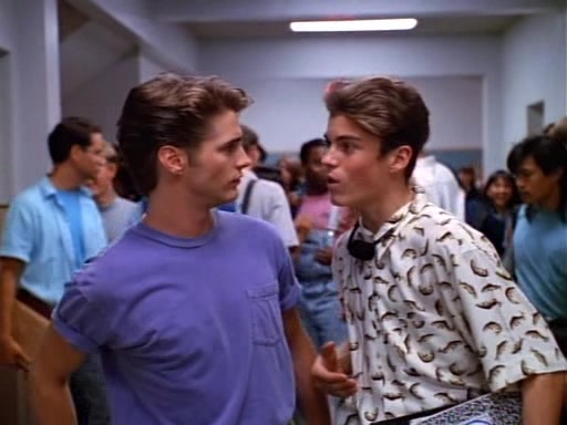 Screencaps of Beverly Hills, 90210 Season 1 Episode 4