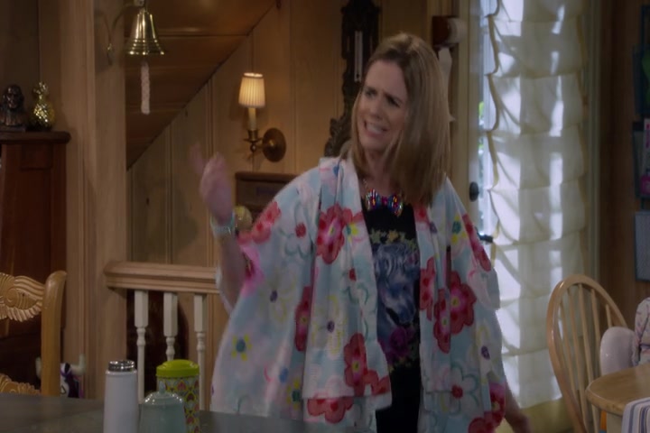 Screencaps of Fuller House Season 3 Episode 9