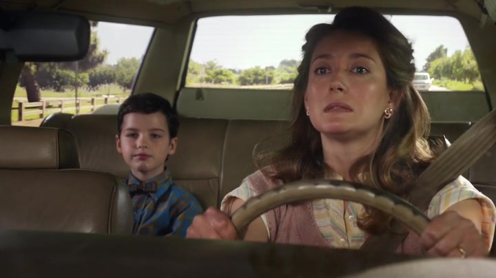 Screencaps of Young Sheldon Season 1 Episode 1