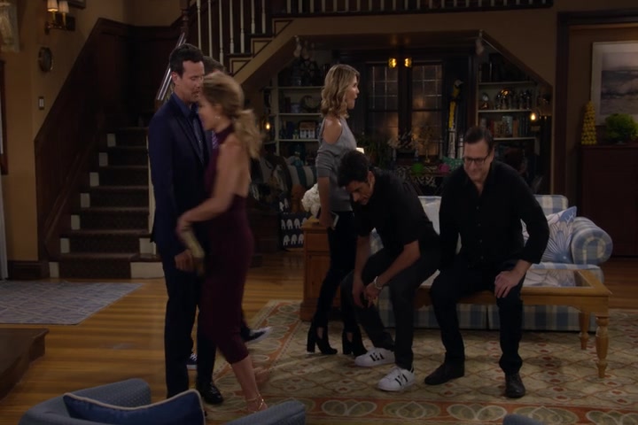 Screencaps of Fuller House Season 3 Episode 17