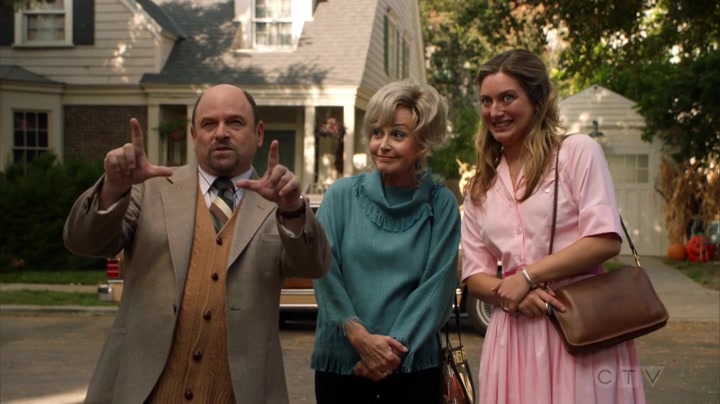 Screencaps of Young Sheldon Season 2 Episode 6