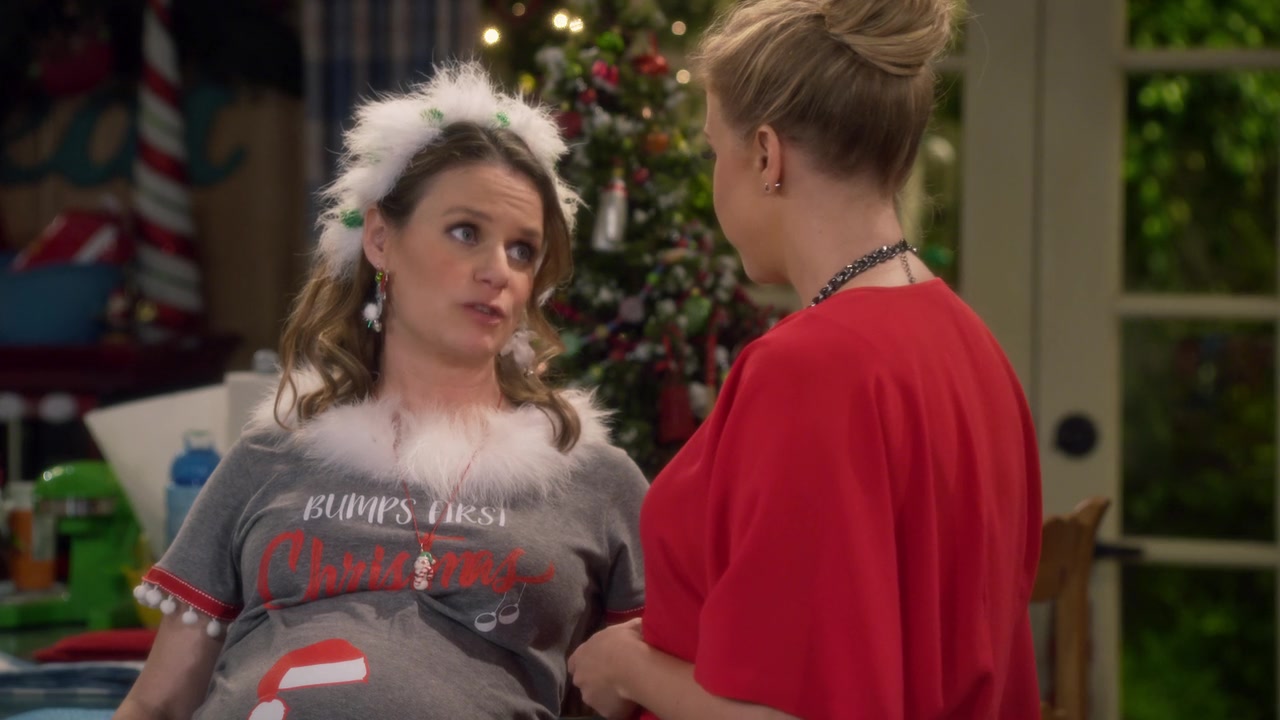 Screencaps of Fuller House Season 4 Episode 1