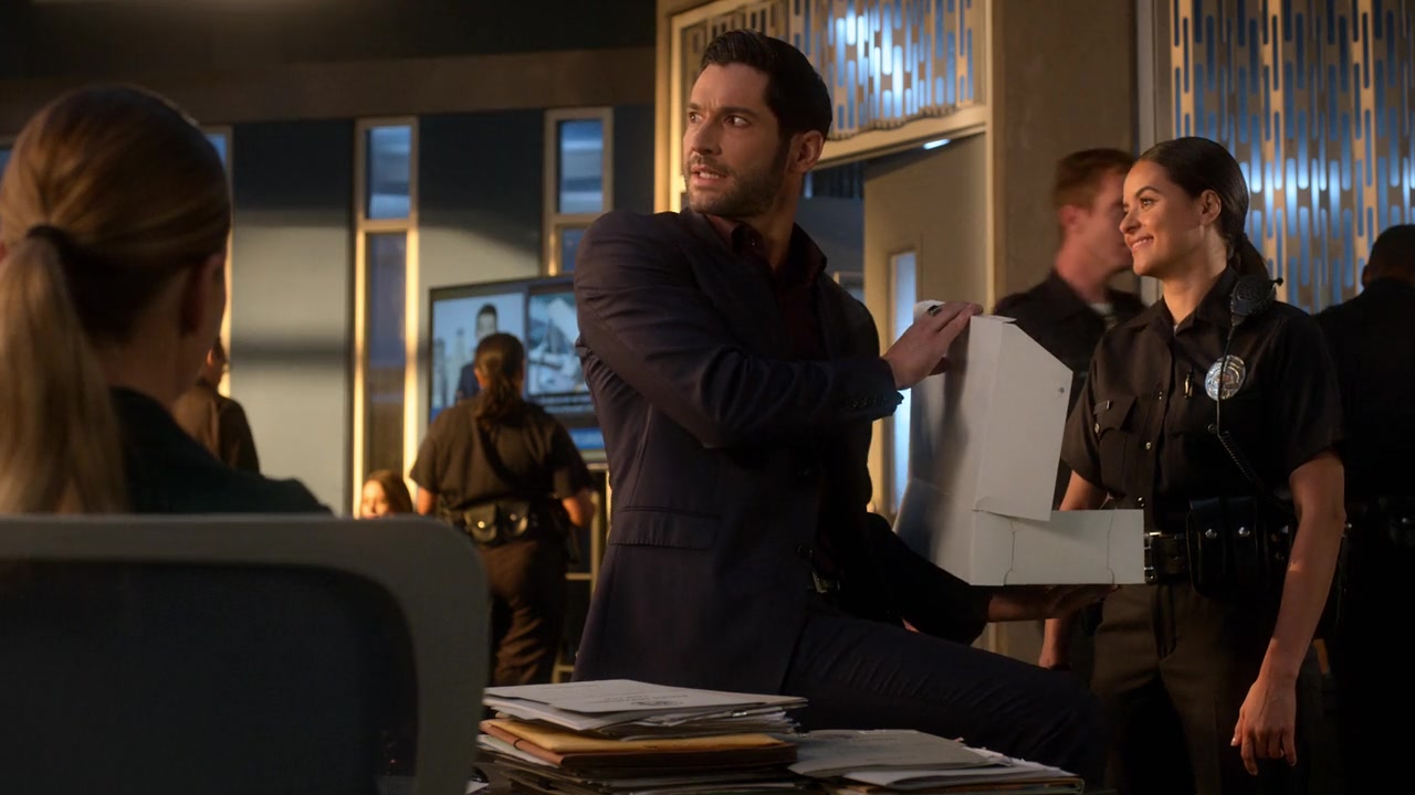 Screencaps of Lucifer Season 4 Episode 6