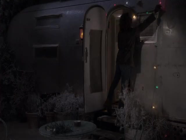 Screencaps of The Ranch Season 4 Episode 20