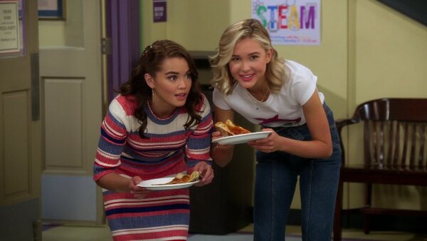 Alexa & Katie Season 3 Episode 9 Alexa & Katie Season 3 Episode 9