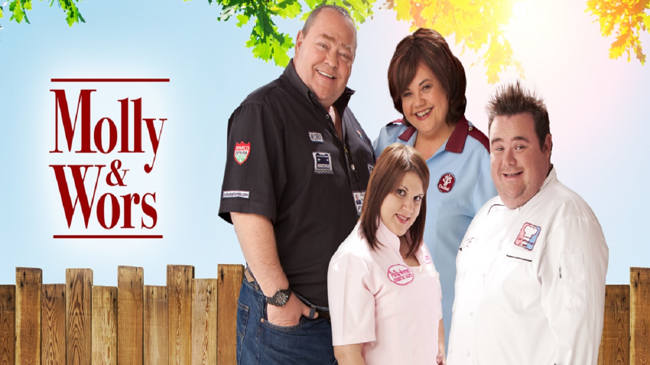 Molly & Wors (TV Series 2009 - 2011)